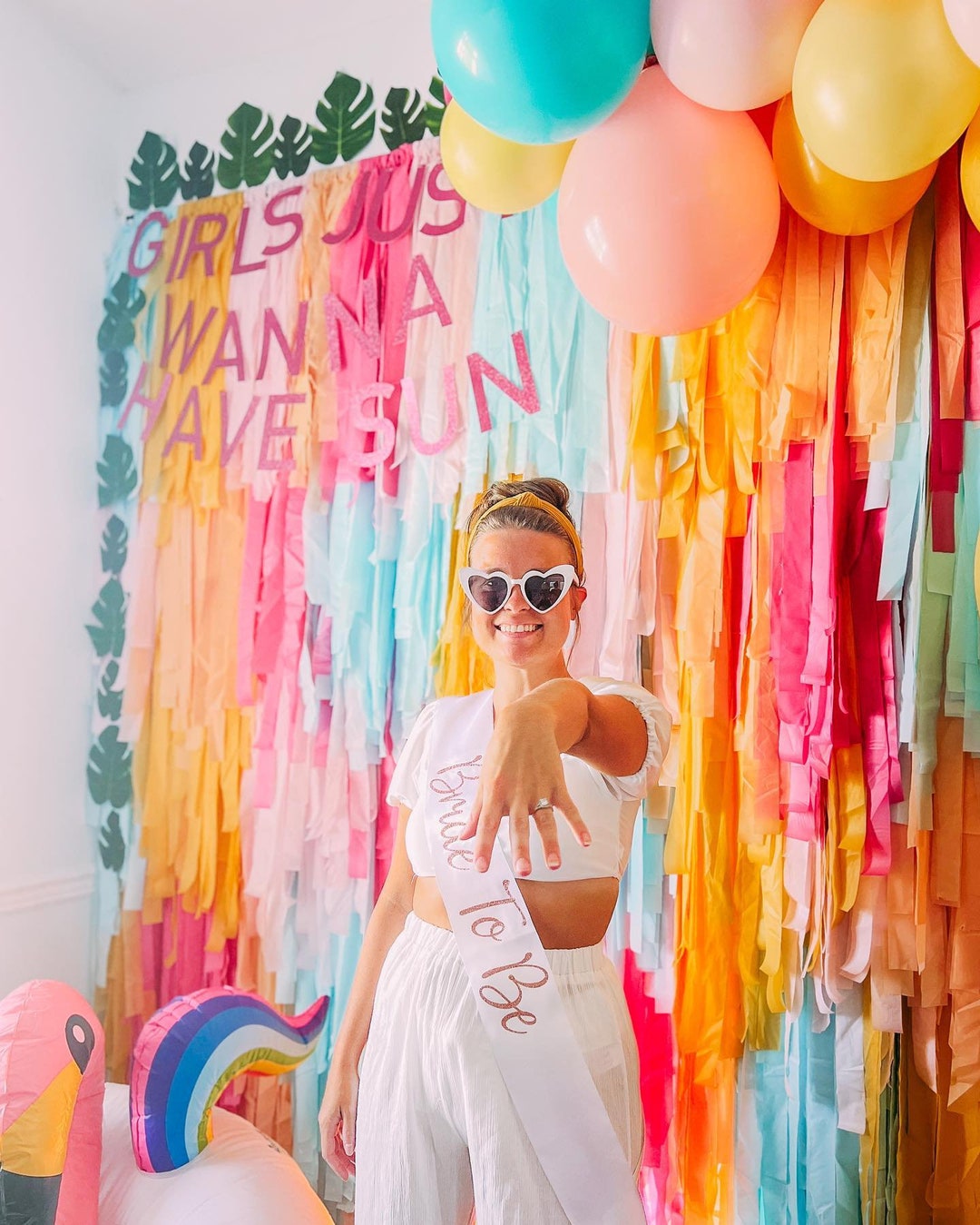 Sunshine in My Pocket Backdrop 4fringe Backdrop Streamer Wall ...