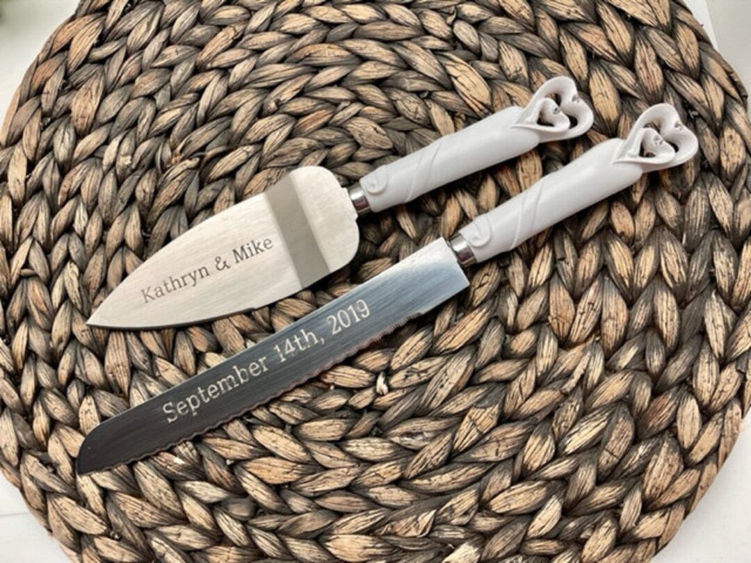 SALE: Custom Engraved Wedding Knife, Wedding Cake Cutting Set, Wedding ...