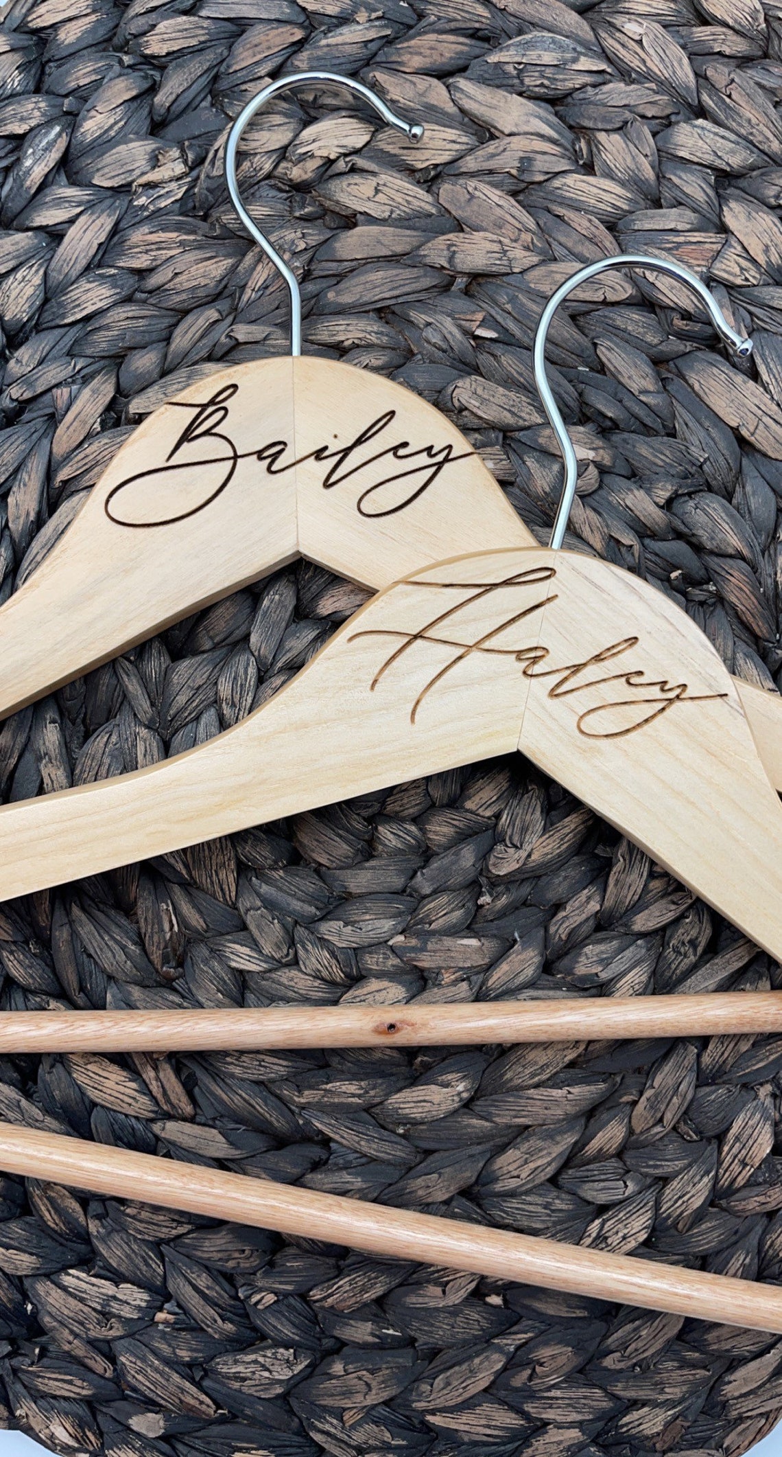 Engraved Wooden Name Hanger, Personalized Hanger - Etsy