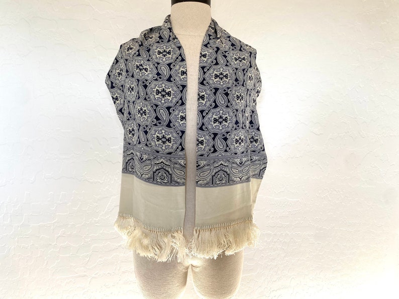 Opera Scarf Vintage 1940s Gentlemans Ascot Navy Blue Paisley - Etsy
