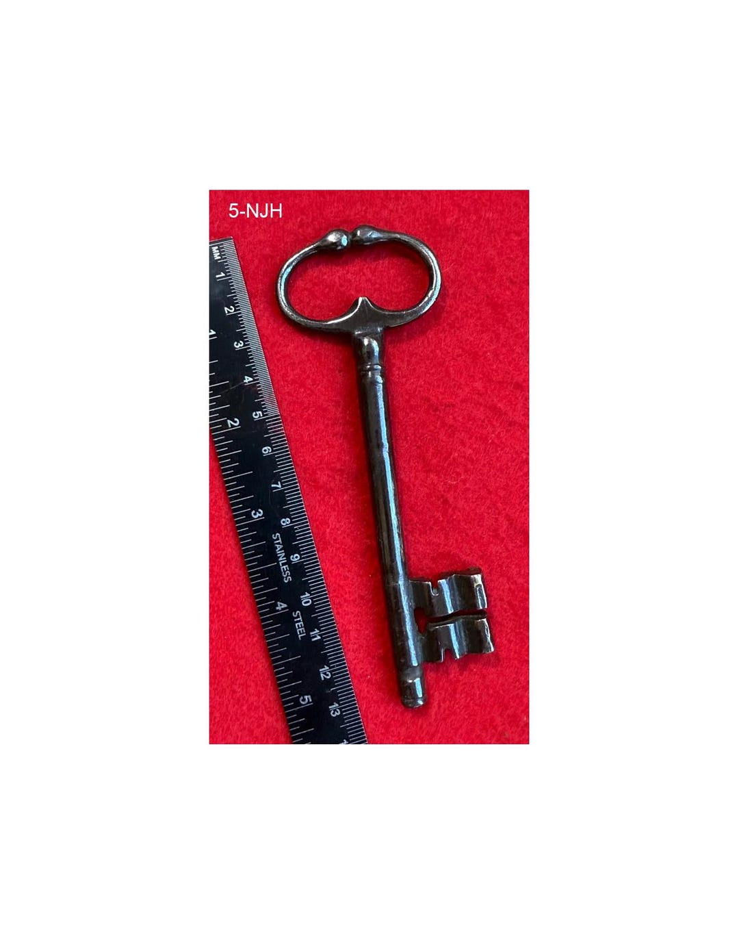 Antique Skeleton Key GENUINE 1700's Steel W/ Frog Legs Bow - Big 5 ...