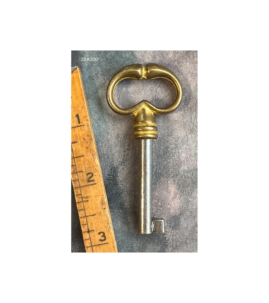 Antique Barrel Skeleton Key Genuine Key Fancy Brass Top More Exotic ...