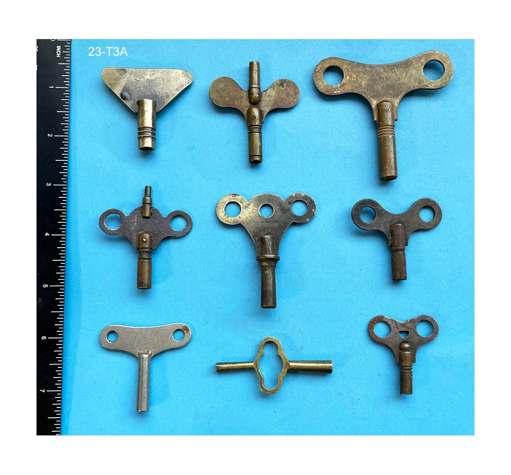 Ornate Wind Up Key