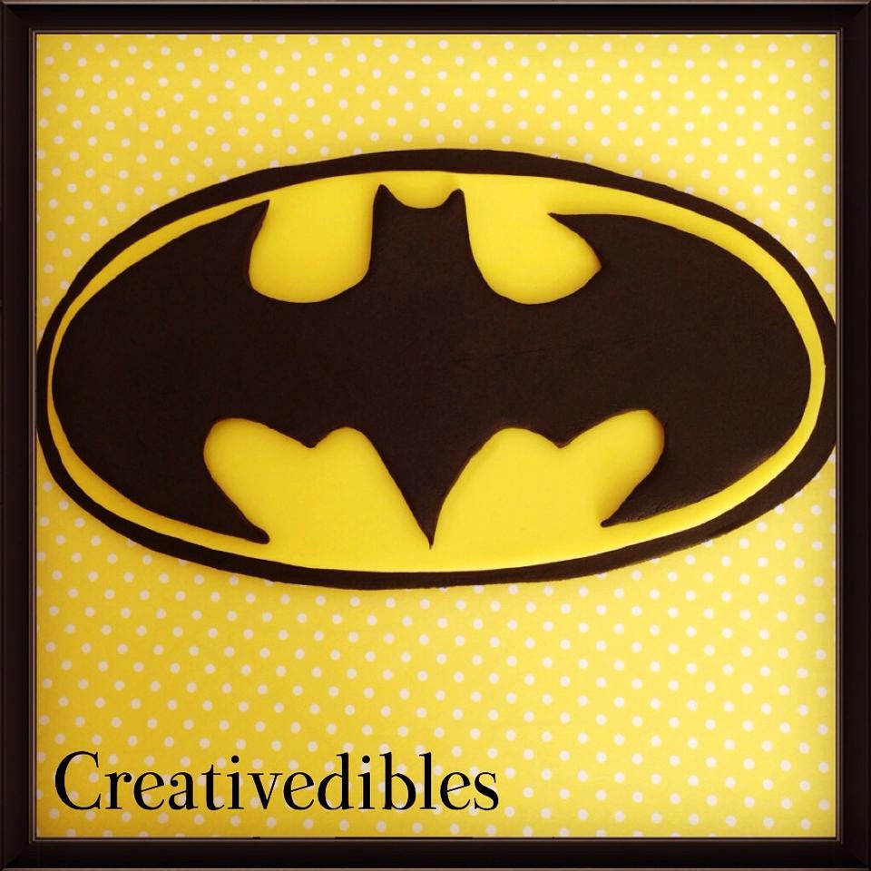 Batman Logo Inspired Fondant Cake Topper | Etsy