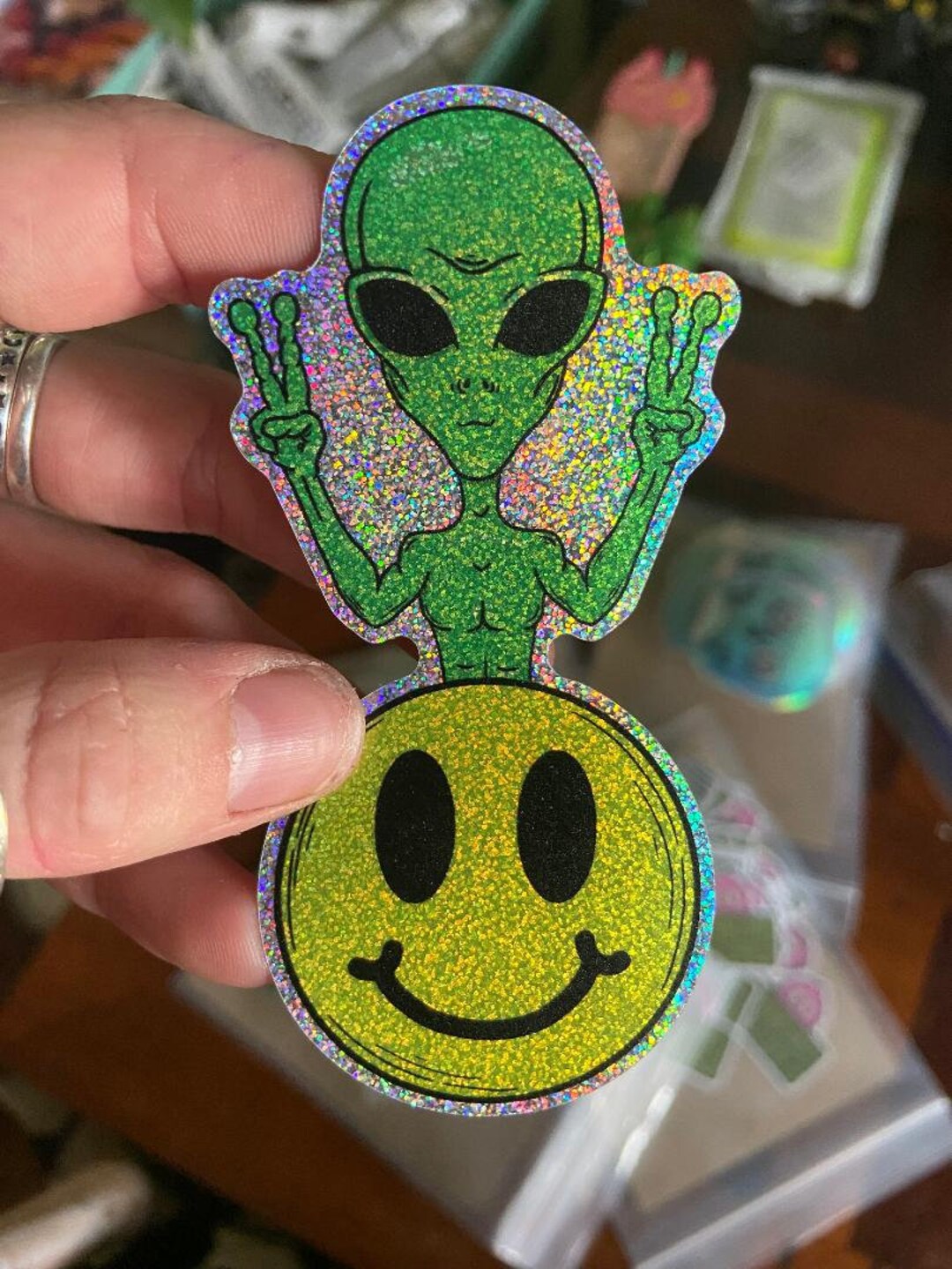 Smiley Face Alien Sticker - Etsy