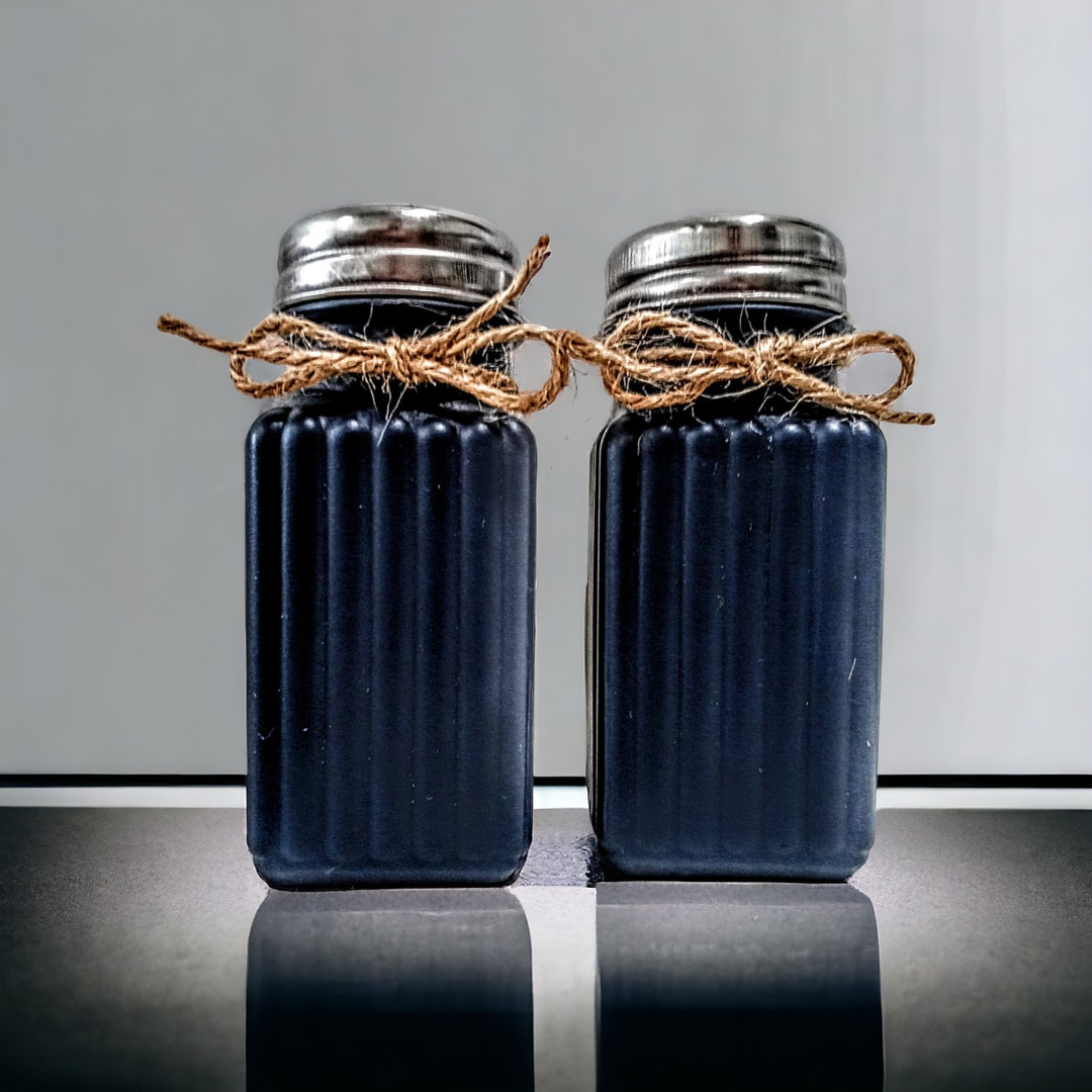 Navy Blue Retro Salt and Pepper Shaker Set, Salt and Pepper Set ...