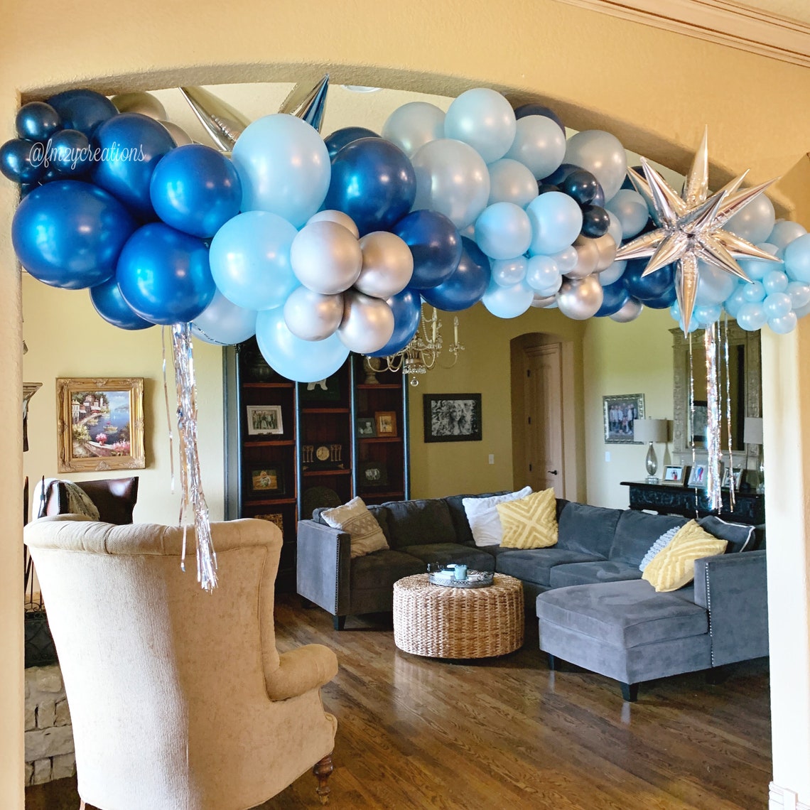 BLUE Garland DIY Kit Light Blue and Navy Balloon Garland - Etsy