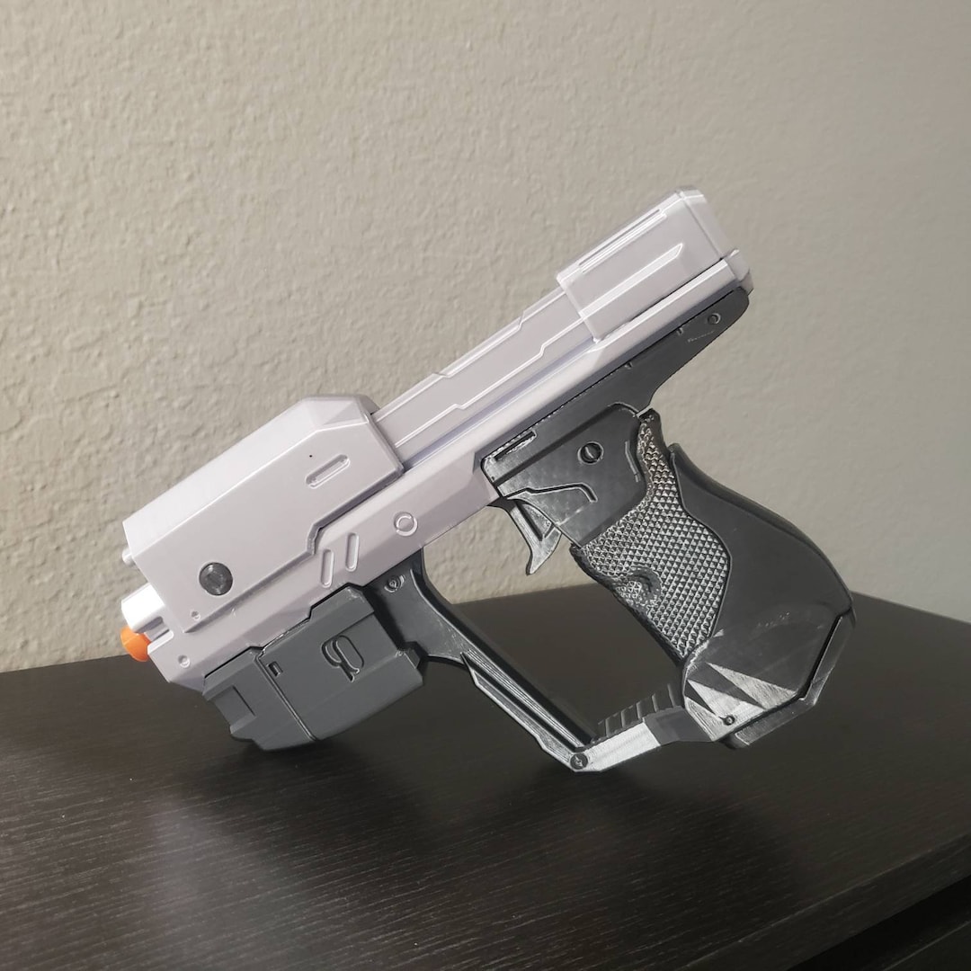 Halo Masterchief's Magnum Pistol - Etsy