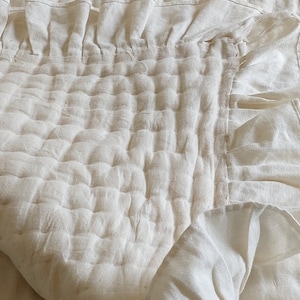 Ivory Linen Quilt With Ruffles and Cotton Batting, All Season Linen ...