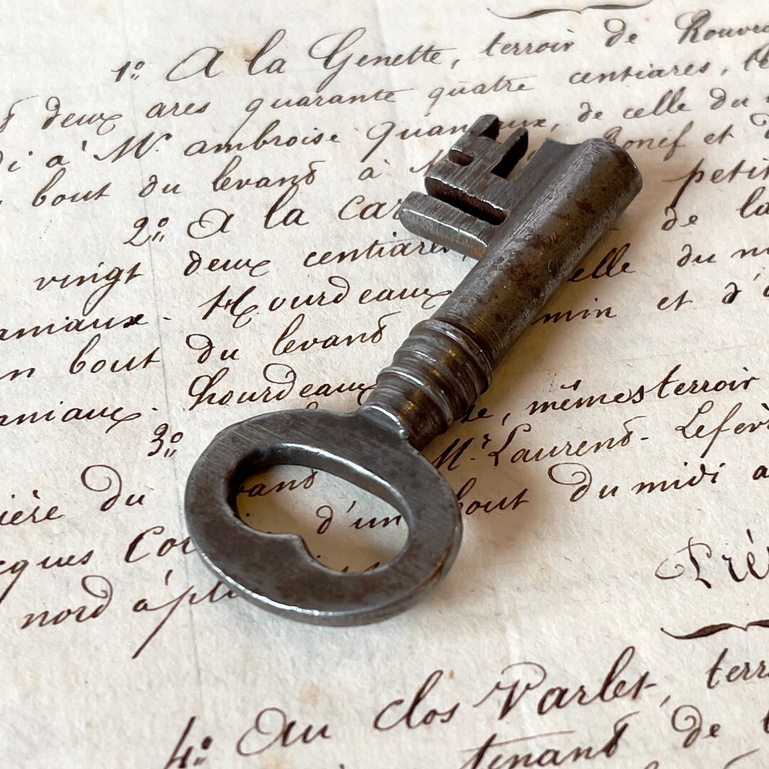 Antique Iron/steel Key Victorian/edwardian Late 1800's Early 1900's. - Etsy