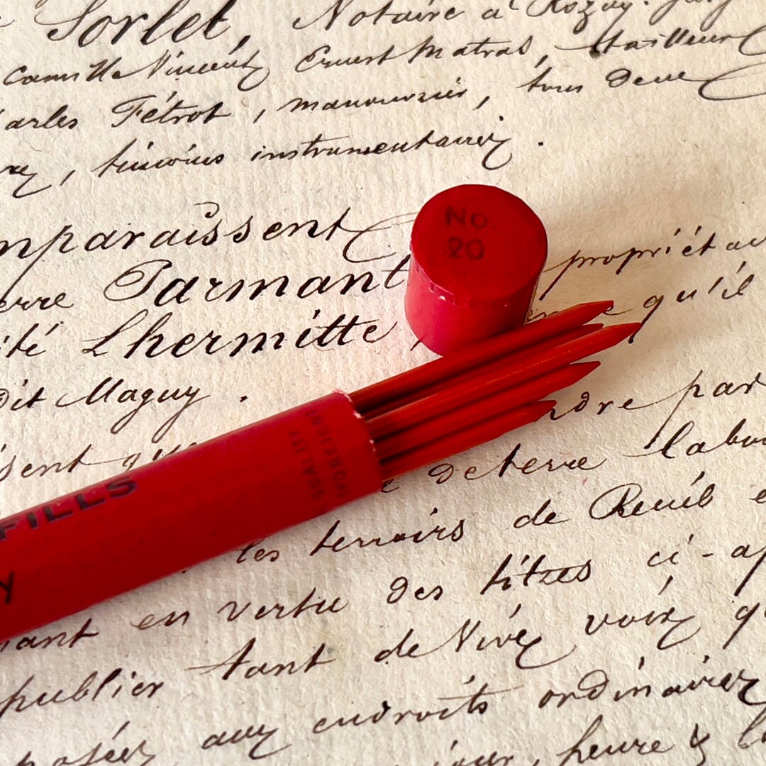 Vintage Pencil Lead Refills in Card Holder/pencil Lead Case & Leads ...