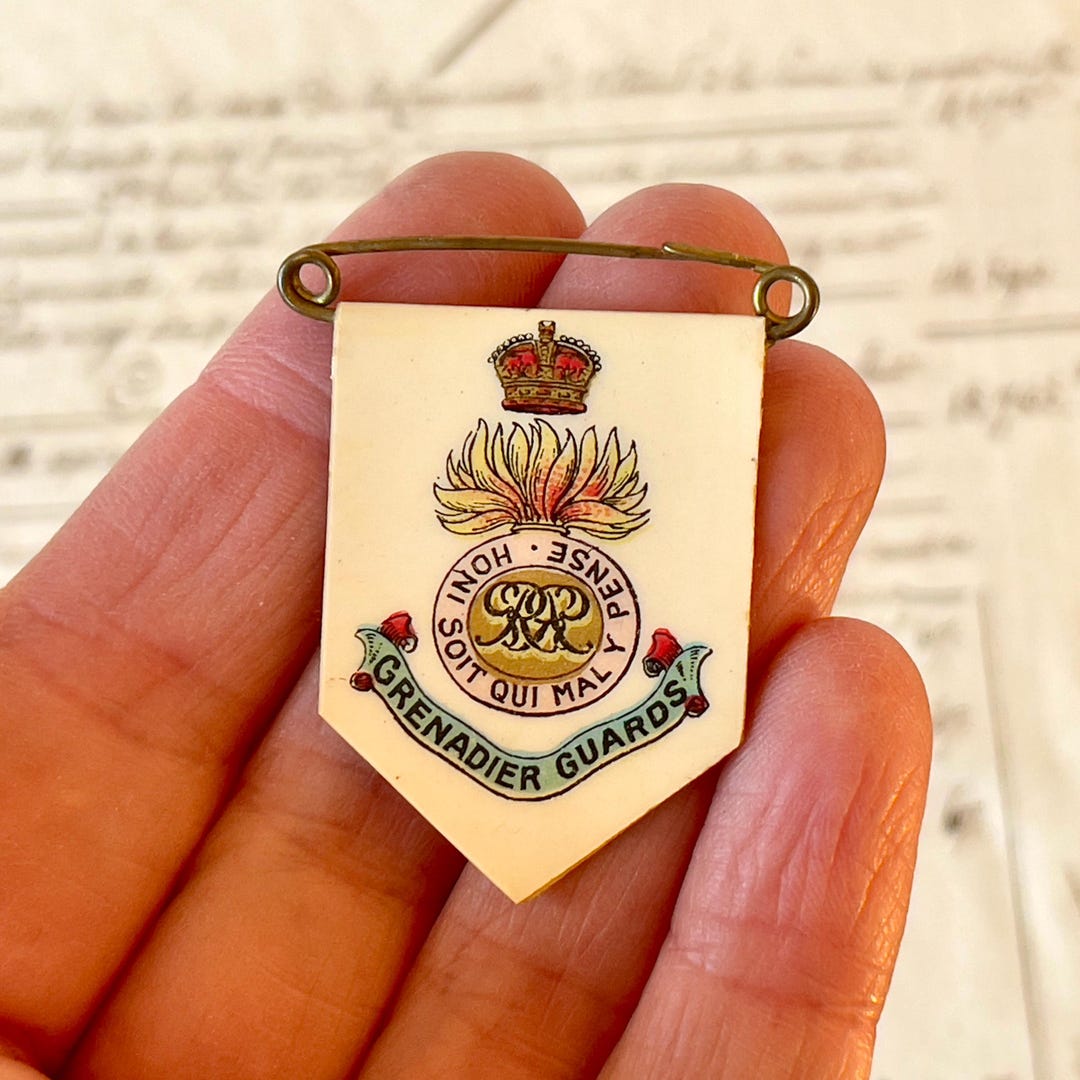 Rare WWI Celluloid Regimental Pin/badge - Grenadier Guards - Circa 1910's. - Etsy