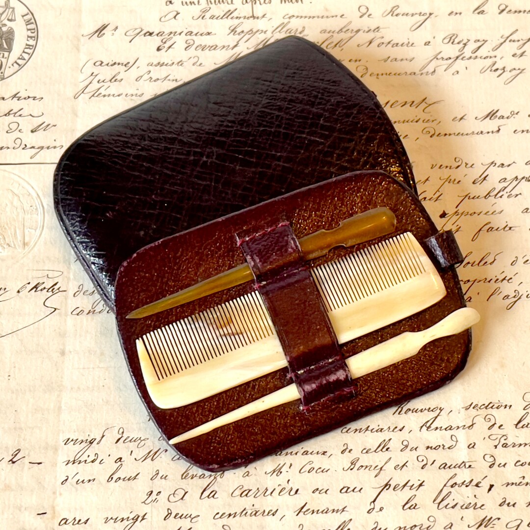 Antique Gentleman's Grooming Kit Mirror/moustache Comb/comb/ear Scoop ...