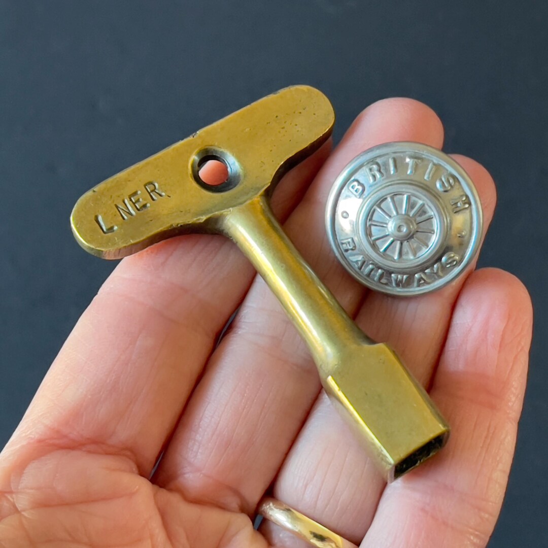 Vintage Train Conductor's Key British Railways Uniform Button LNER ...