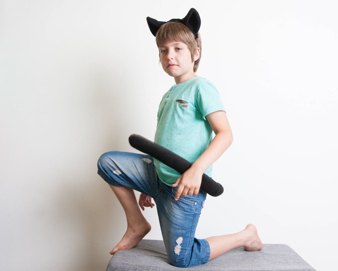 Black Panther Ears Headband and Tail Set - Ideal for Cosplay, Dress Up ...