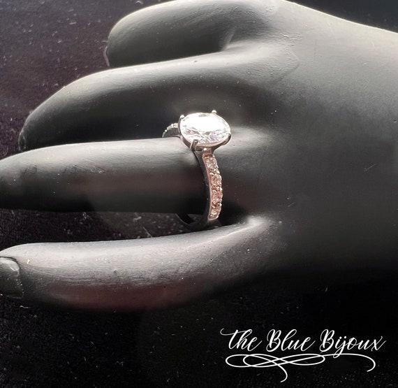 Oval CZ Sterling Engagement Ring | Silver Ring | Clas… - Gem