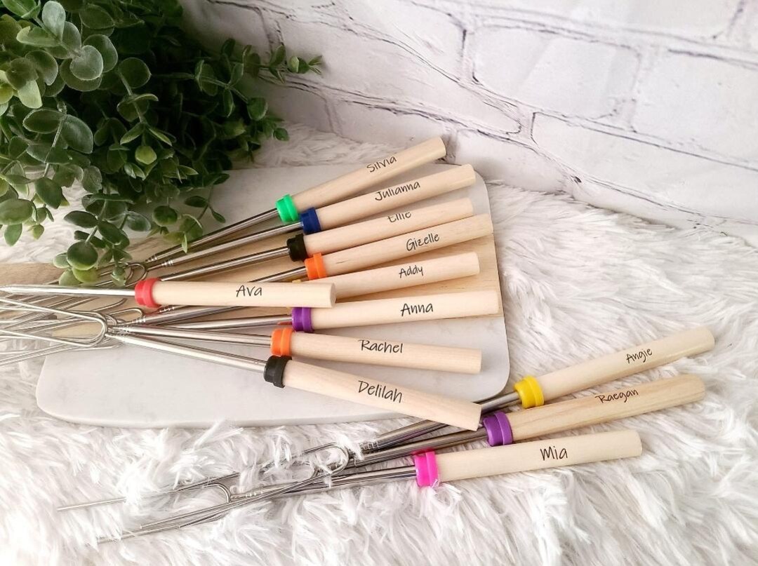 Extendable Smores Stick With Wood Handle for Safety. Reusable Smores ...