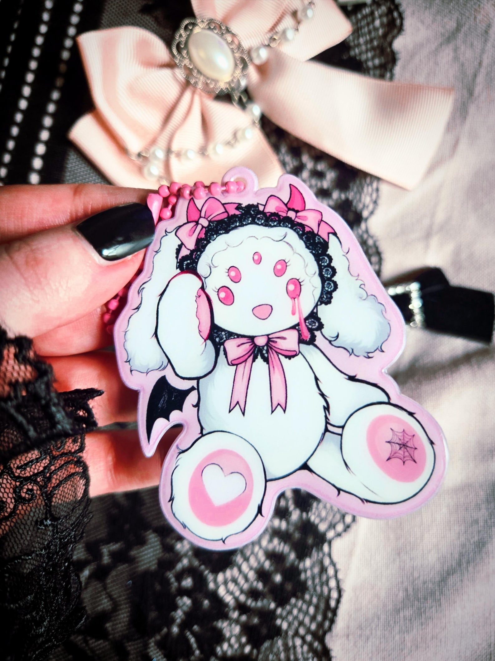 Llavero EGL Lolita con conejito gótico de vinilo - Etsy México
