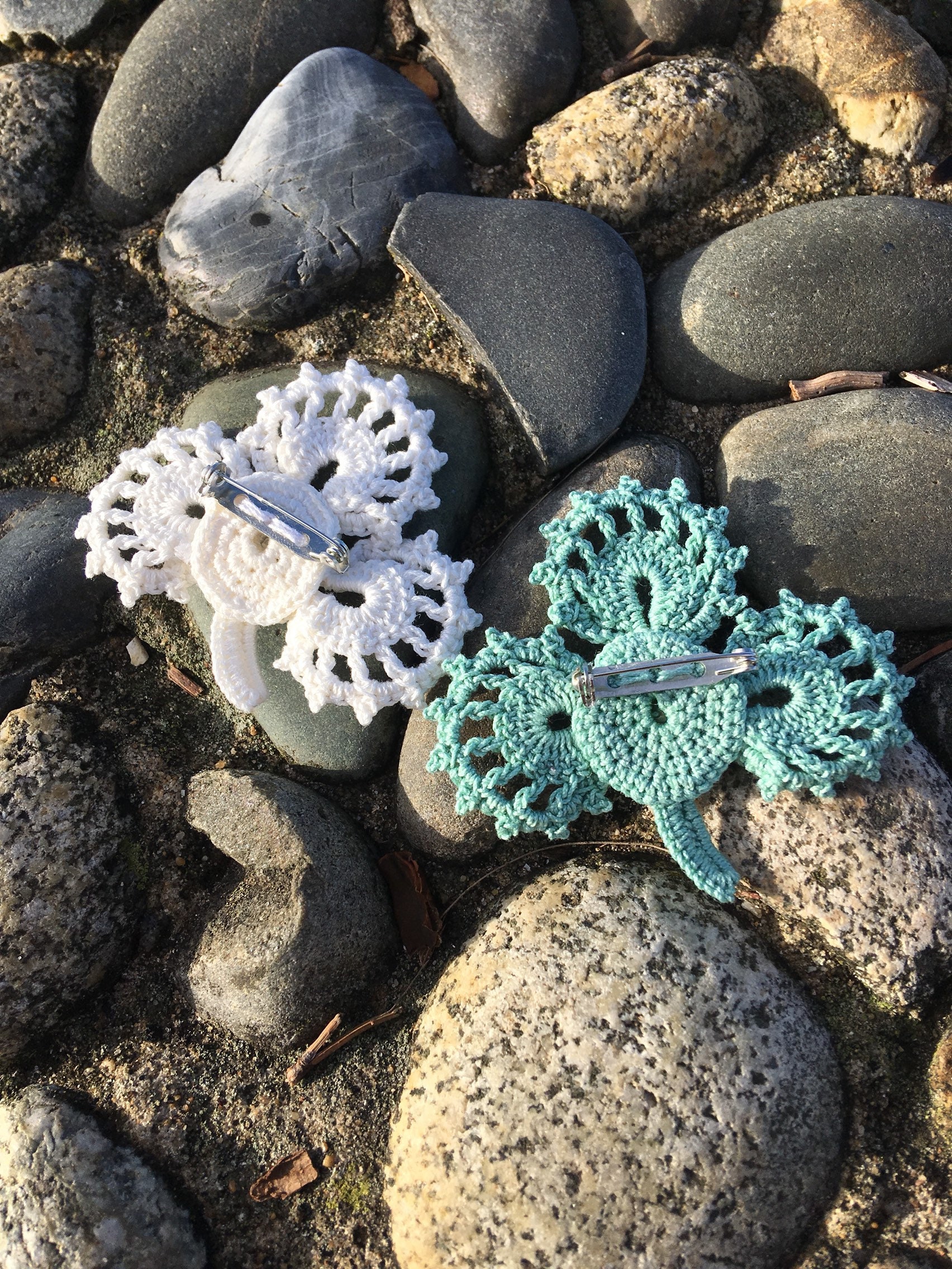 Irish Lace Shamrock Brooch Pin - Perfect for Paddys' Day - Etsy