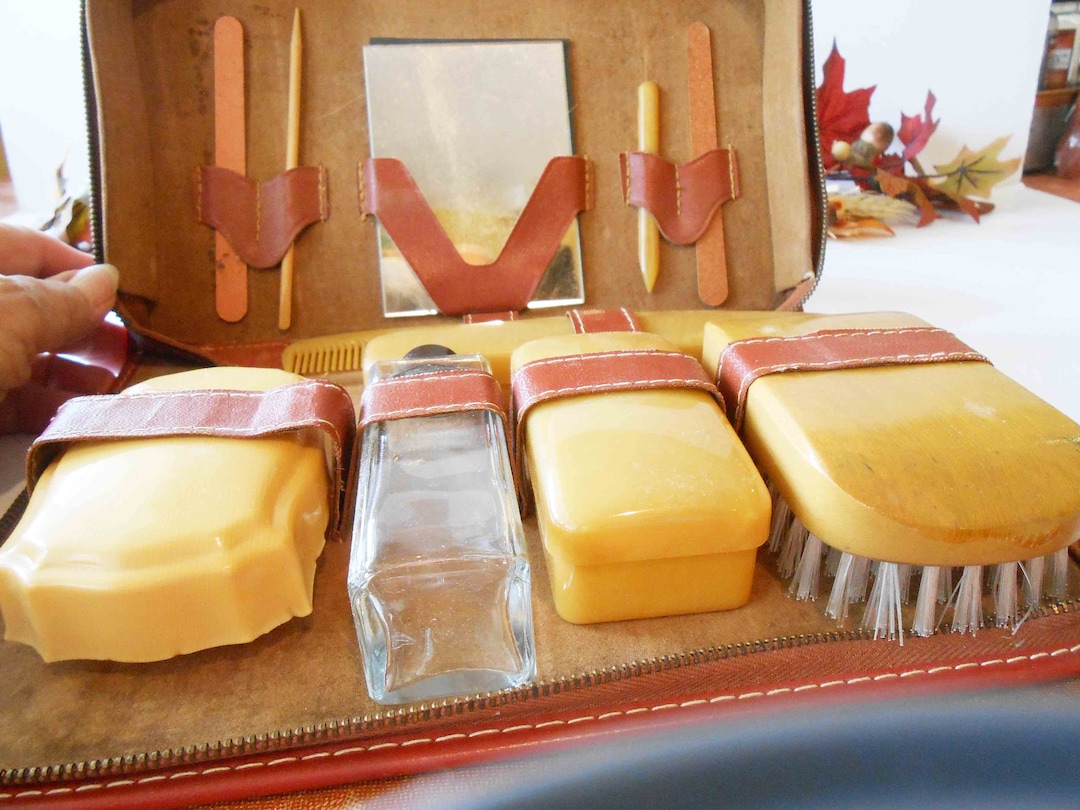 1950's Men's Travel Shaving Kit With Mirror, Men's Grooming Kit, Travel ...