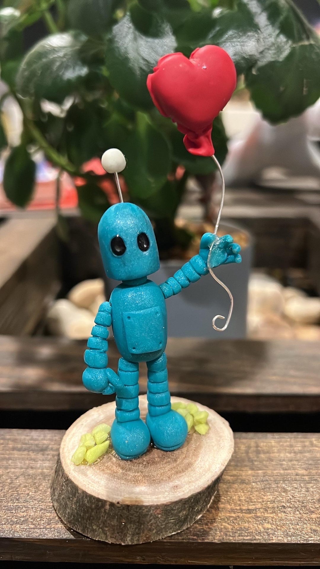 Tally Turquoise Robot With Heart Balloon Desk Buddy - Etsy