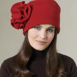 Vogue Pattern V8704, Vogue Hat Pattern, Winter Hat Pattern, Winter Hat ...