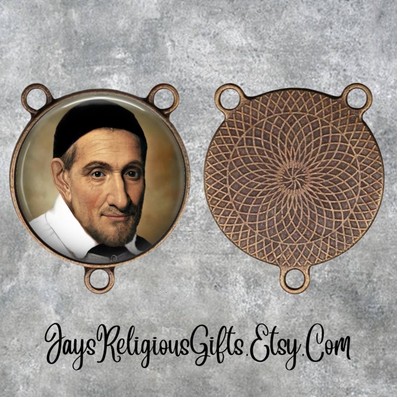 Vincent Vintage Charm - Etsy