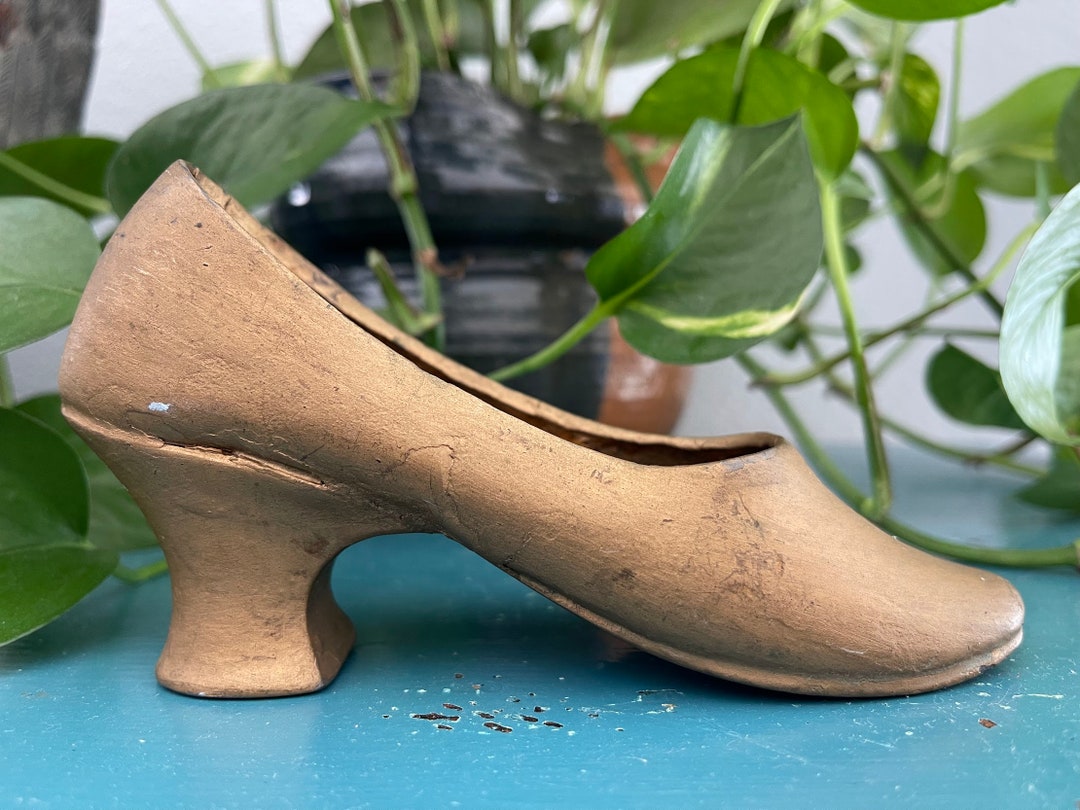 Gold Tone Metal Miniature Vintage High Heel Shoe, Cast Metal Ladies ...