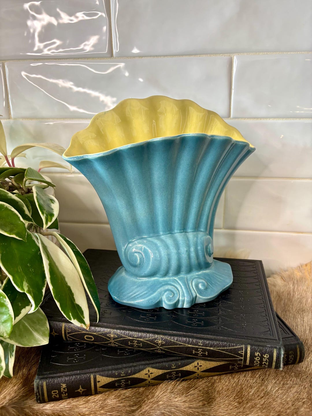 Vintage MCM Red Wing Pottery Vase – Blue & Yellow Mid-century Modern ...
