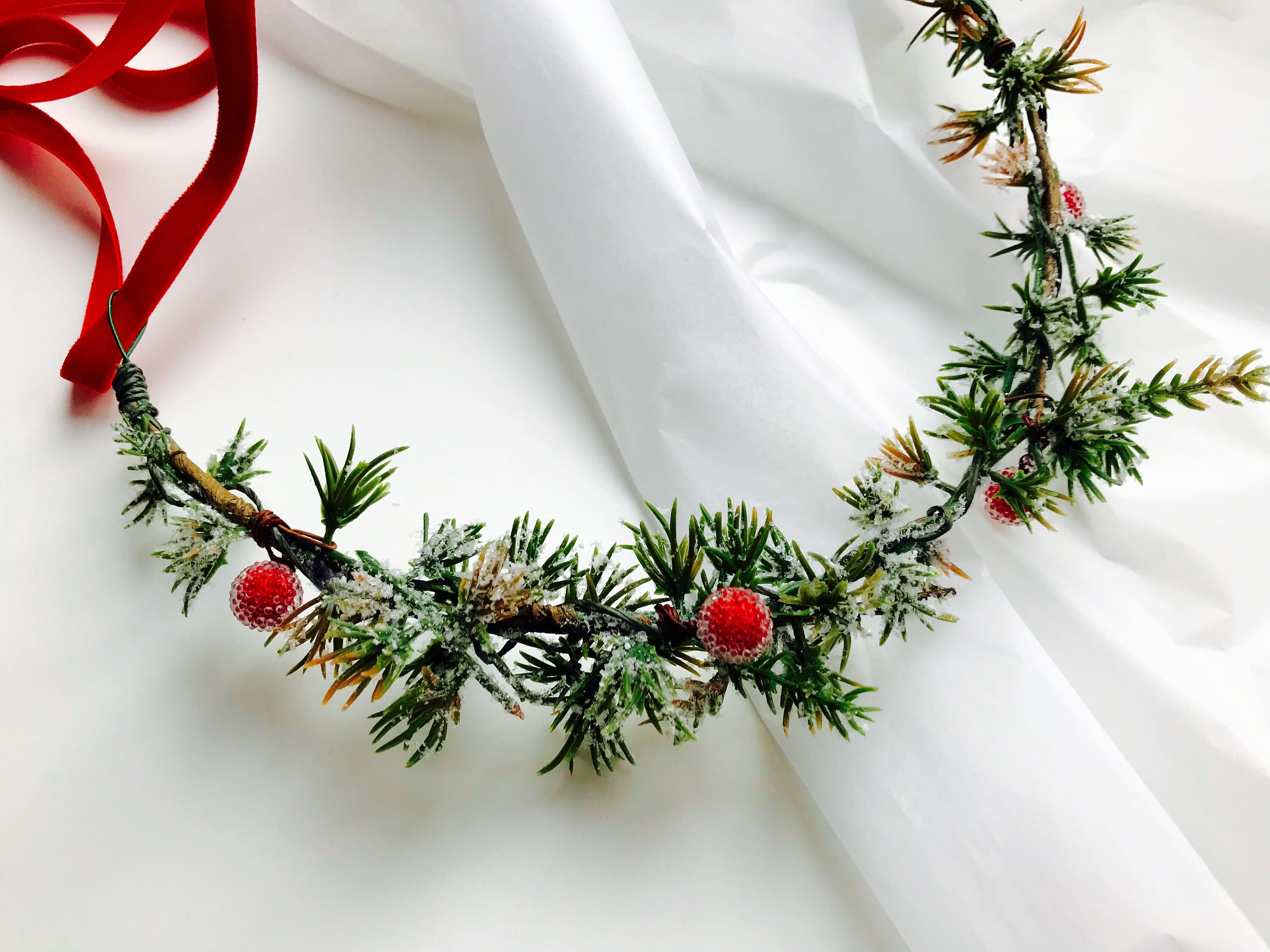 Winter Holiday Crown, Christmas Hair Wreath, Green Berry Headpiece ...