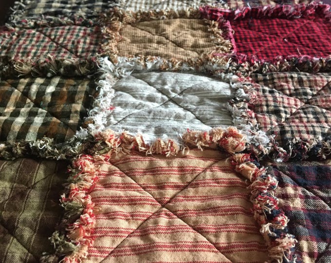 Red Country Charm Quilt/red and Tan Quilt/floral and Plaid Rag Quilt ...