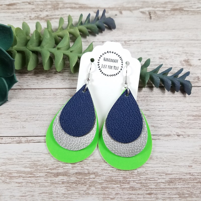 Seahawks Earrings - Etsy