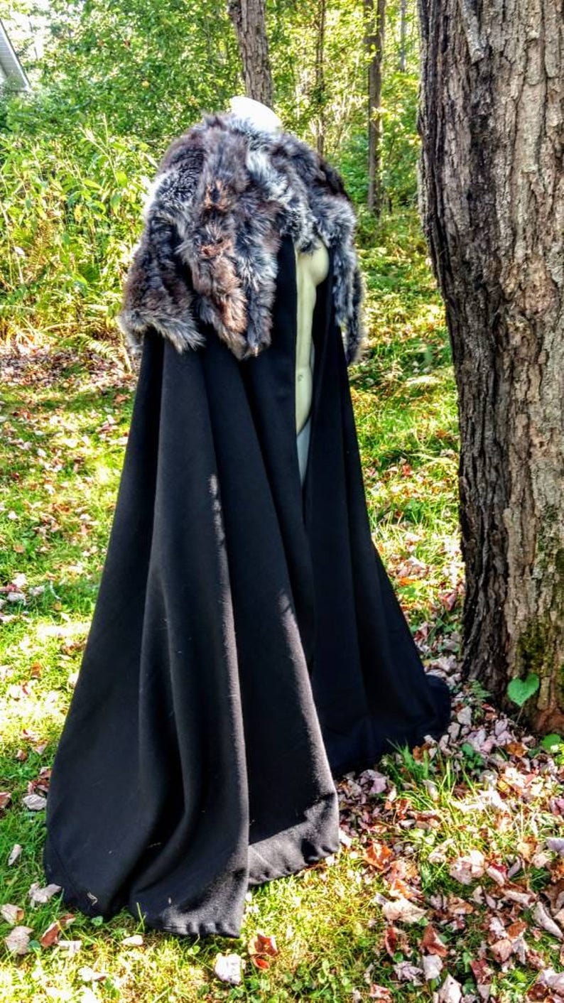 Fur Cloak, Viking Cloak, Fur Capelet, Medieval Cloak, Norse Costume ...