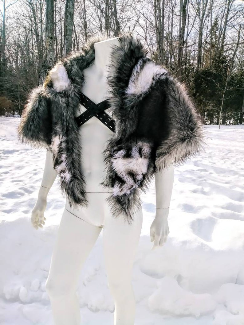 Fur Mantle Shoulder Mantle Viking Game of Thrones Shrug - Etsy