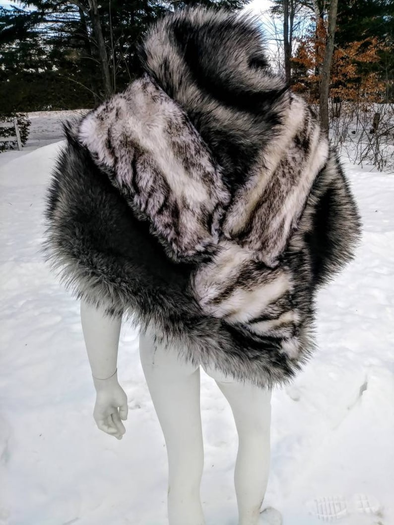 Fur Mantle Shoulder Mantle Viking Game of Thrones Shrug - Etsy