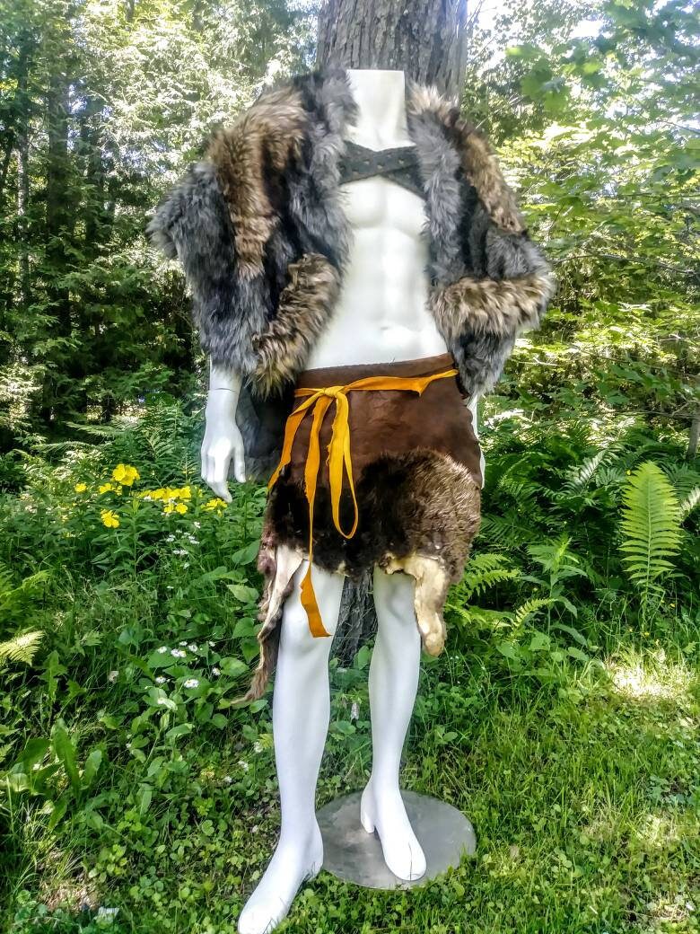 Fur Mantle Shoulder Mantle Viking Game of Thrones Shrug Cloak Faux Fur ...