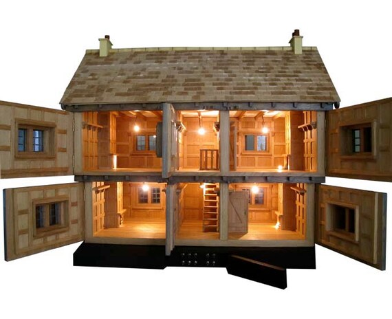 Period dolls houses store