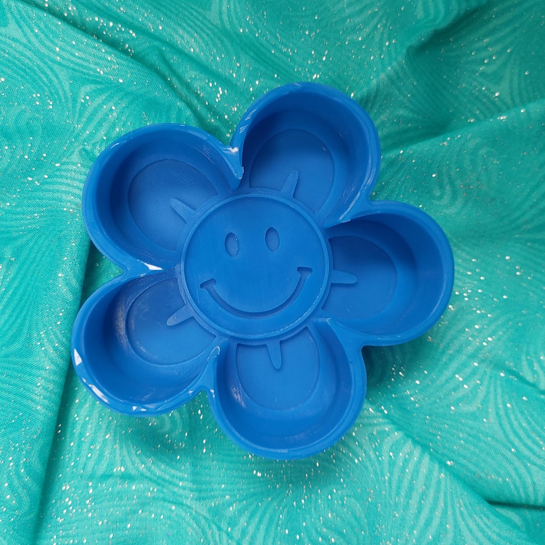 Smiley Face Emoji Flower Silicone Freshie Mold - Silicone Mold - Car ...