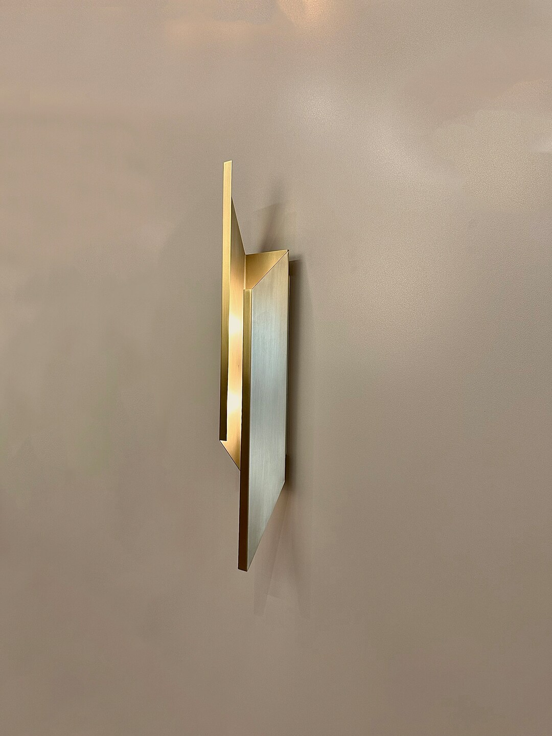 PATRAS Handmade Origami Wall Sconce – Art Deco Mid Century Light - Etsy