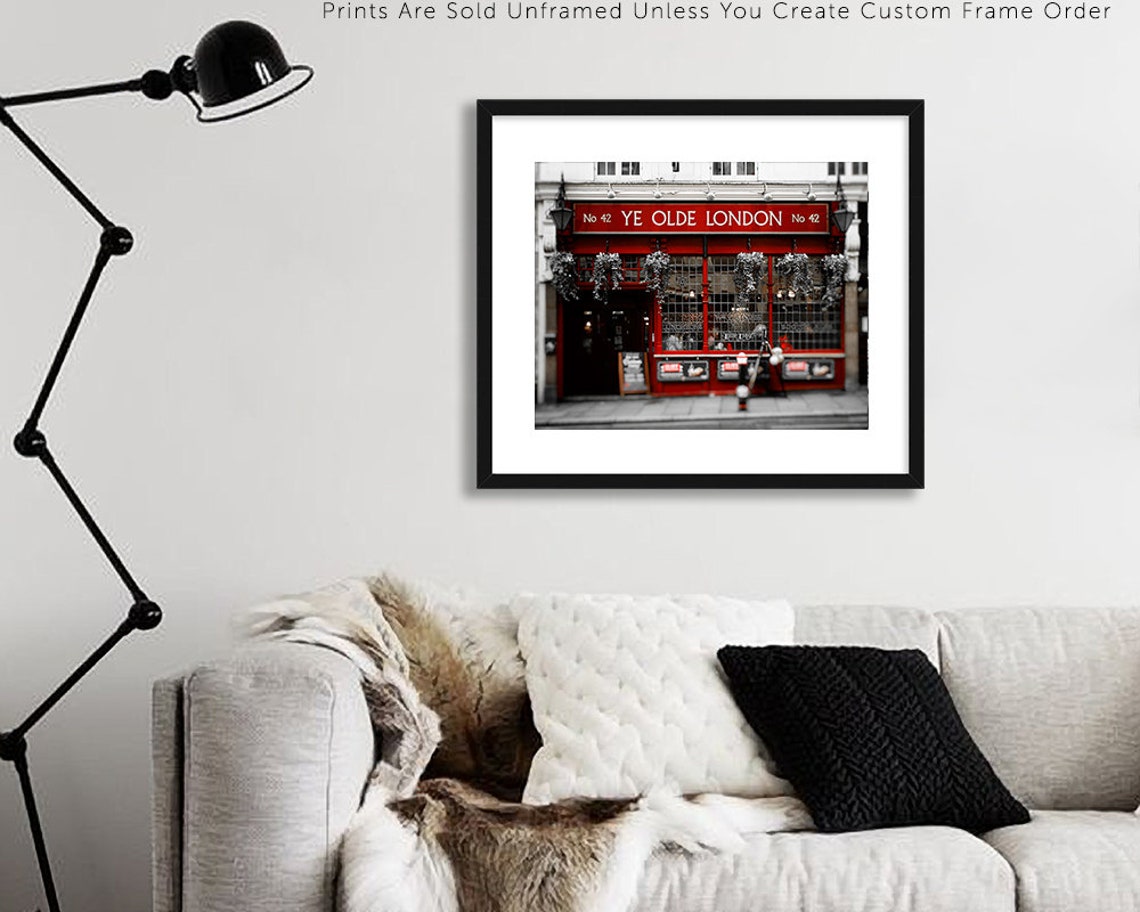 London Pub Art English Pub Black White Red Wall Decor 11x14 | Etsy