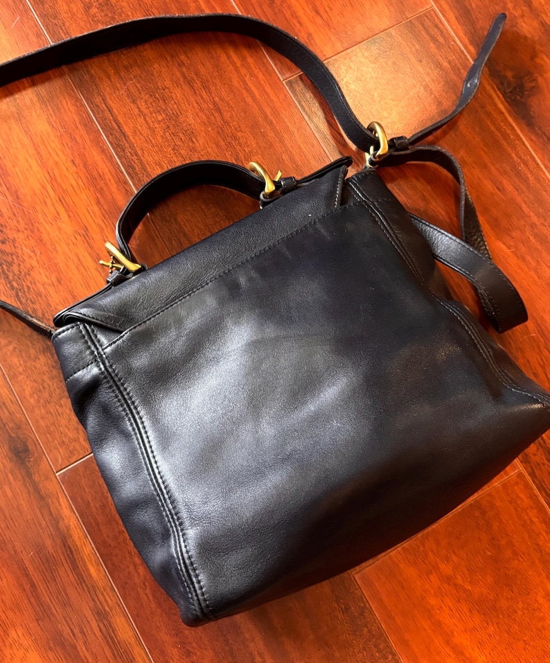 Coach Soho Top Handle Handbag 1990s Navy - Etsy