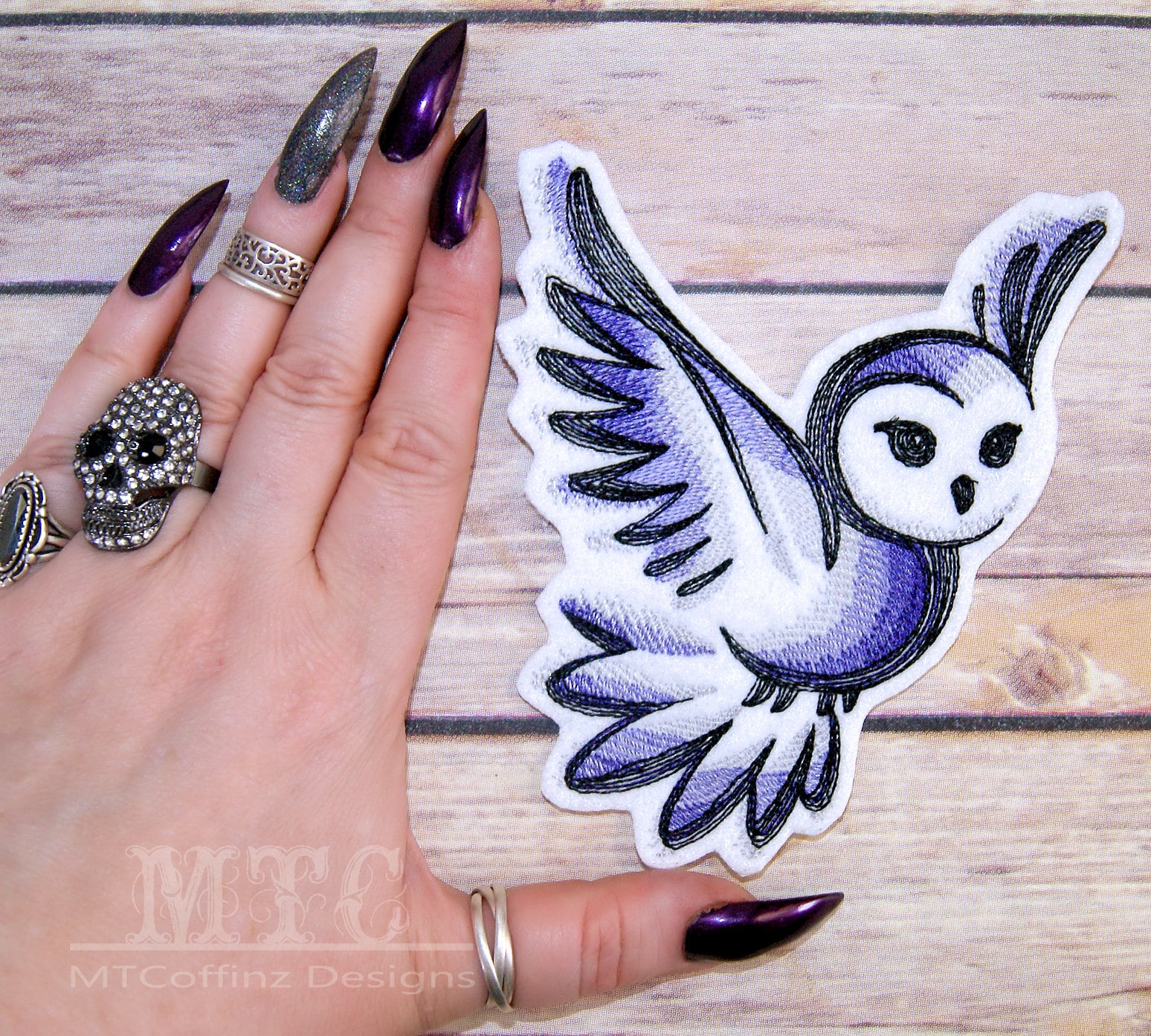 Brushstroke Flying Owl Bird - Iron on Embroidery Patch Mtcoffinz ...