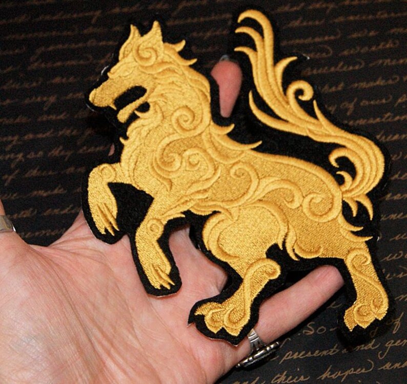 Gilded Wolf- Royal Heraldry Iron on Embroidery Patch Mtcoffinz - Choose ...