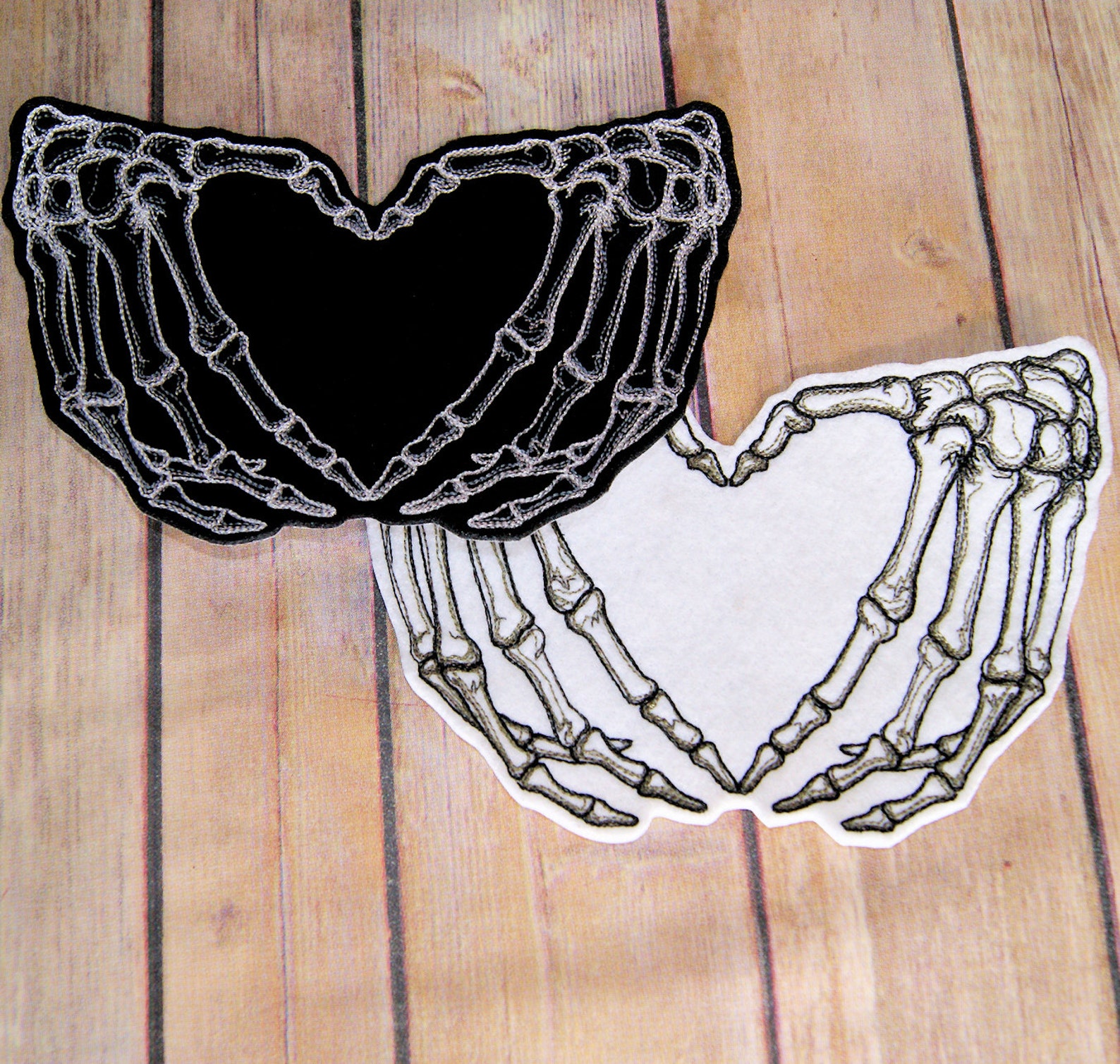 Skeleton Hand Bones Heart Ron on Embroidery Patch Mtcoffinz- Chose Size ...