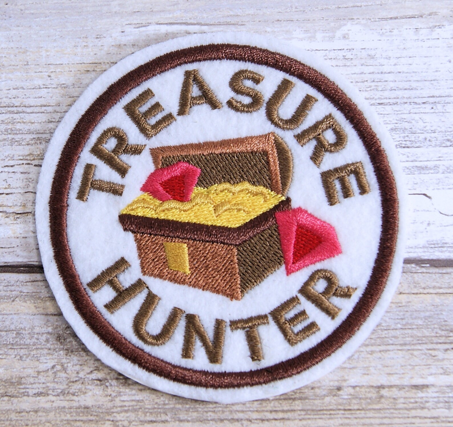 Treasure Hunter Round Merit Badge Iron on Embroidery Patch | Etsy