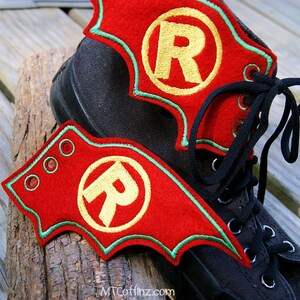 Retro Robin Logo Embroidered Shoe Wings Mtcoffinz - Etsy