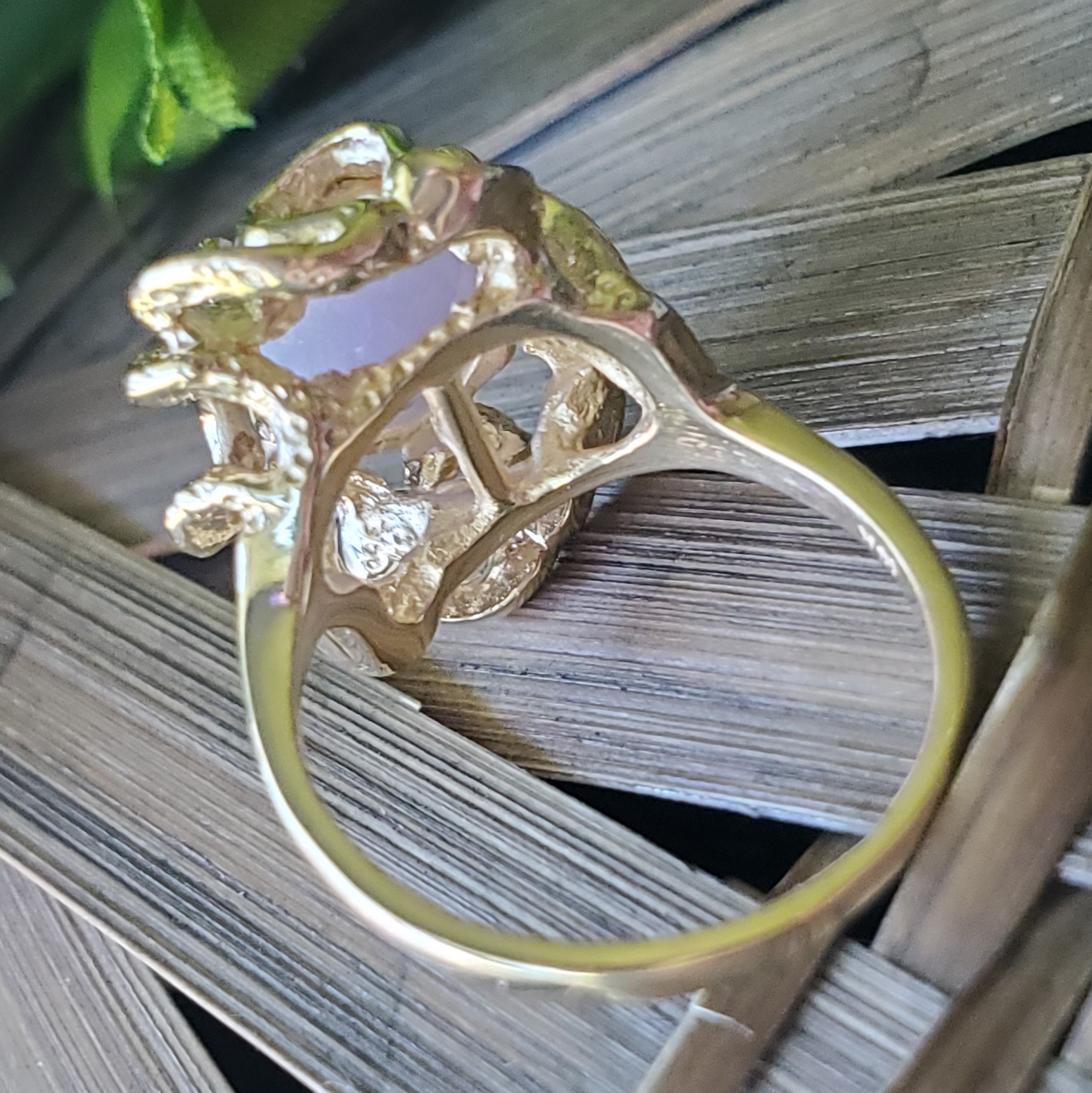 14K Gold Free Form Textured Ring with Oval Light Purple Stone | Etsy