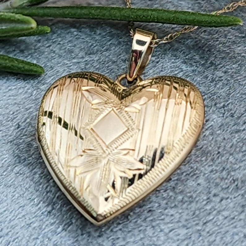 14K Yellow Gold Heart Locket Pendant (st - 4080) - Etsy