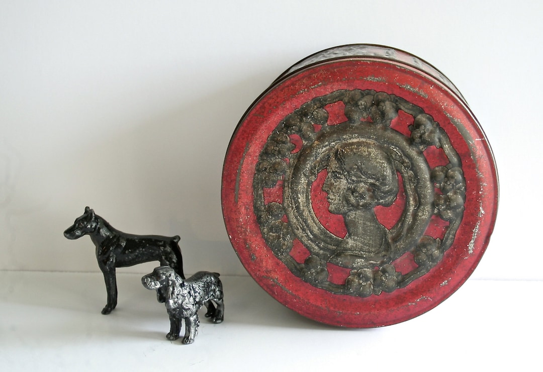 Antique Vintage Embossed Round Tin, Fabrique En Belgique, Art Deco ...