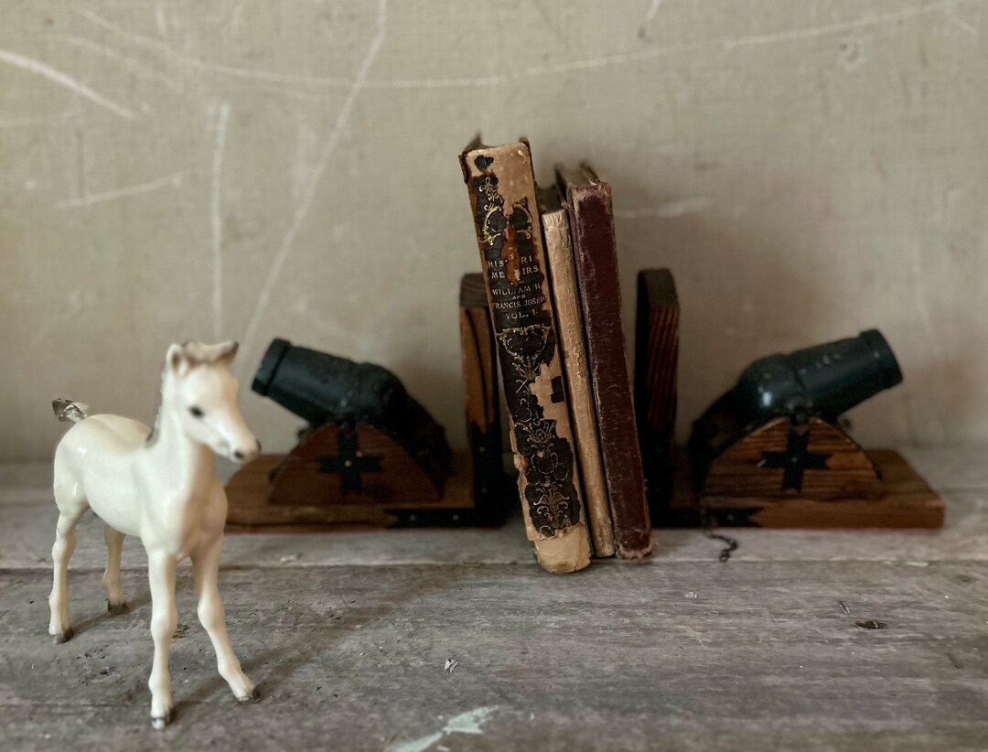 VINTAGE CANNON BOOKENDS / Rustic Bookends / Cannon Bookends / Artillery ...